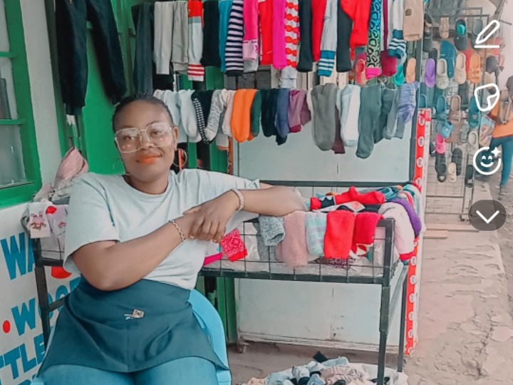 Zidisha | Fresh fruit juice and fresh fruits