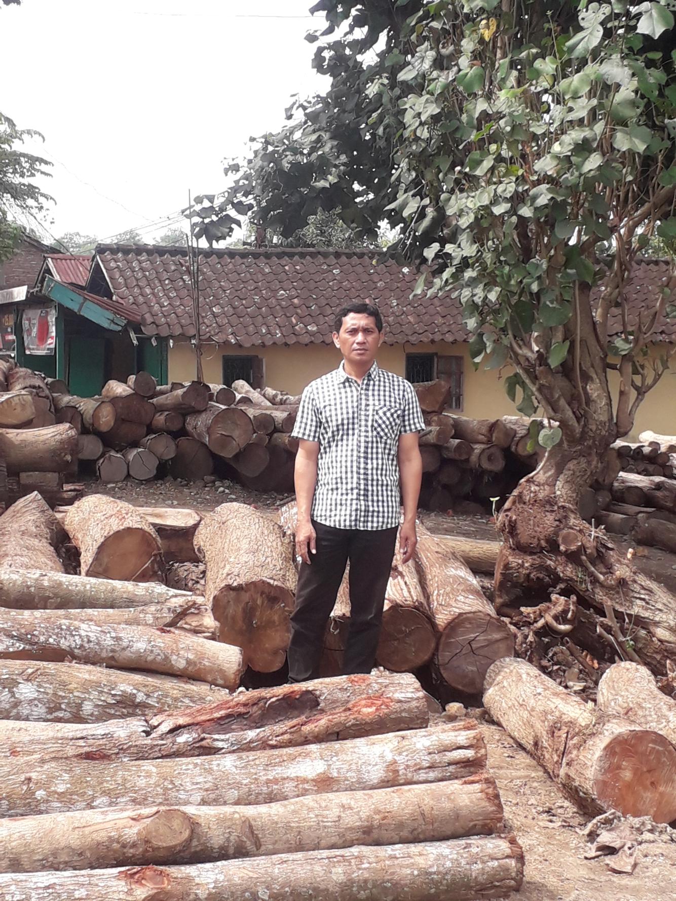 Zidisha | Stock fabrics and stamped batik